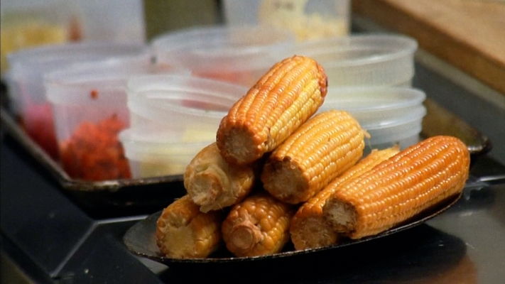 Chef's Life | Sweet Corn & Expensive Tea | WTTW