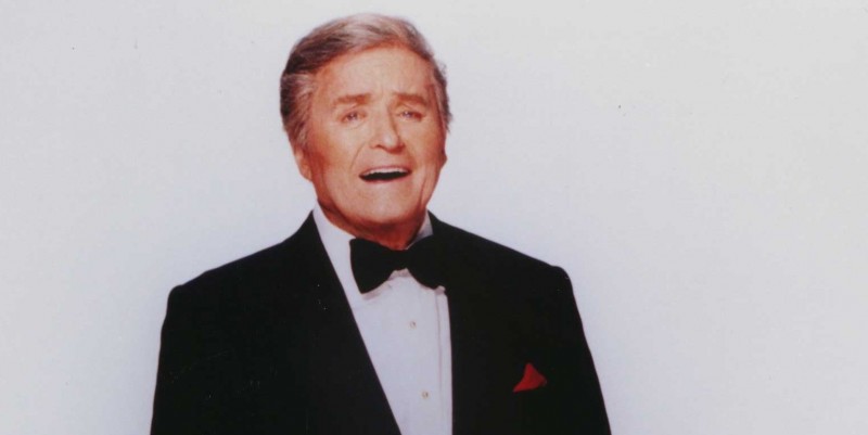 Mike Douglas: Moments and Memories | WTTW